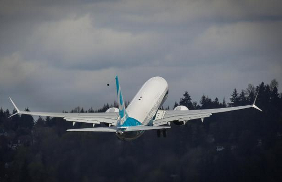 New Boeing 737 MAX 9 makes maiden flight from Austria