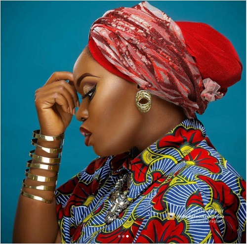 Bisola Aiyeola elegant in new photos - P.M. News