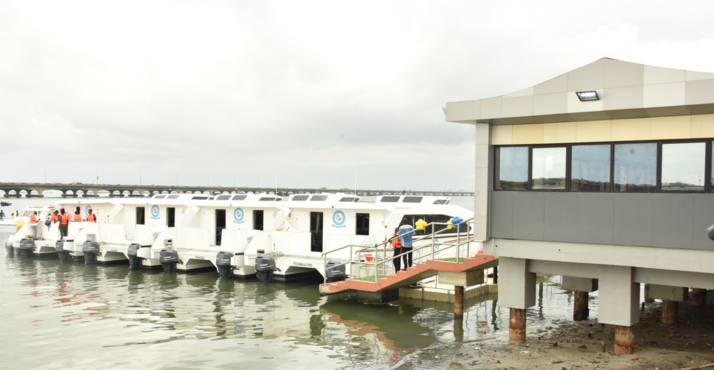 Photos: Ambode unveils Bariga Waterfront Jetty, Ilaje Road, Ferries - P ...