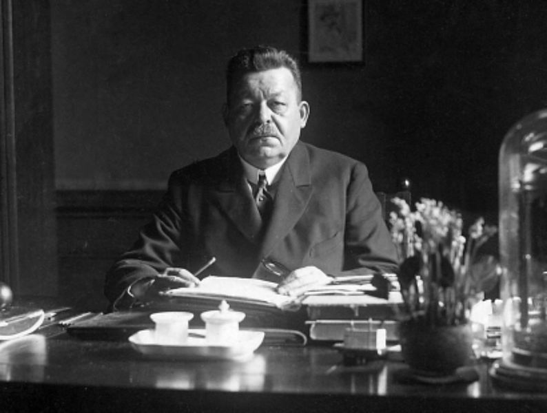 Germany commemorates signing of Weimar Republic constitution - P.M. News