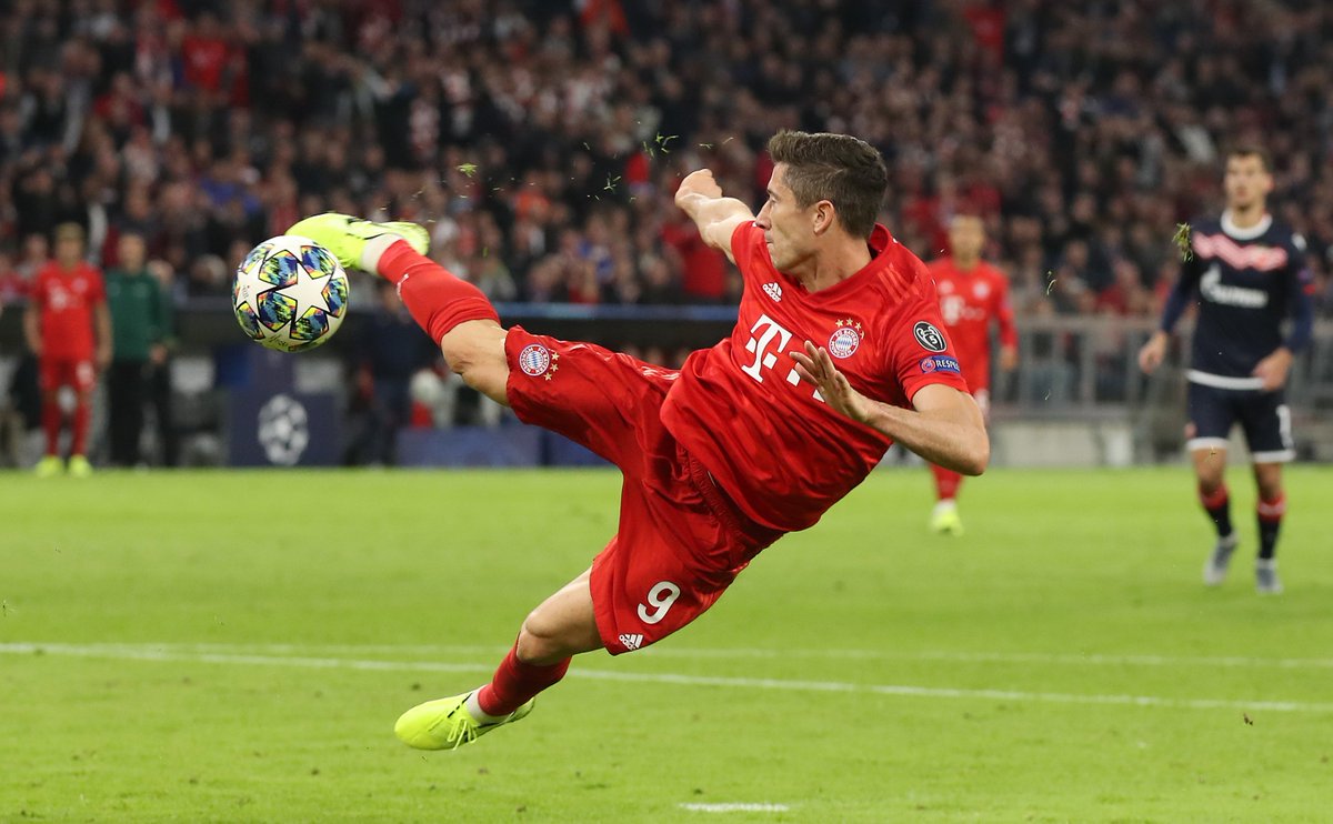 Robert Lewandowski: Champions League Forward of the Season - P.M. News