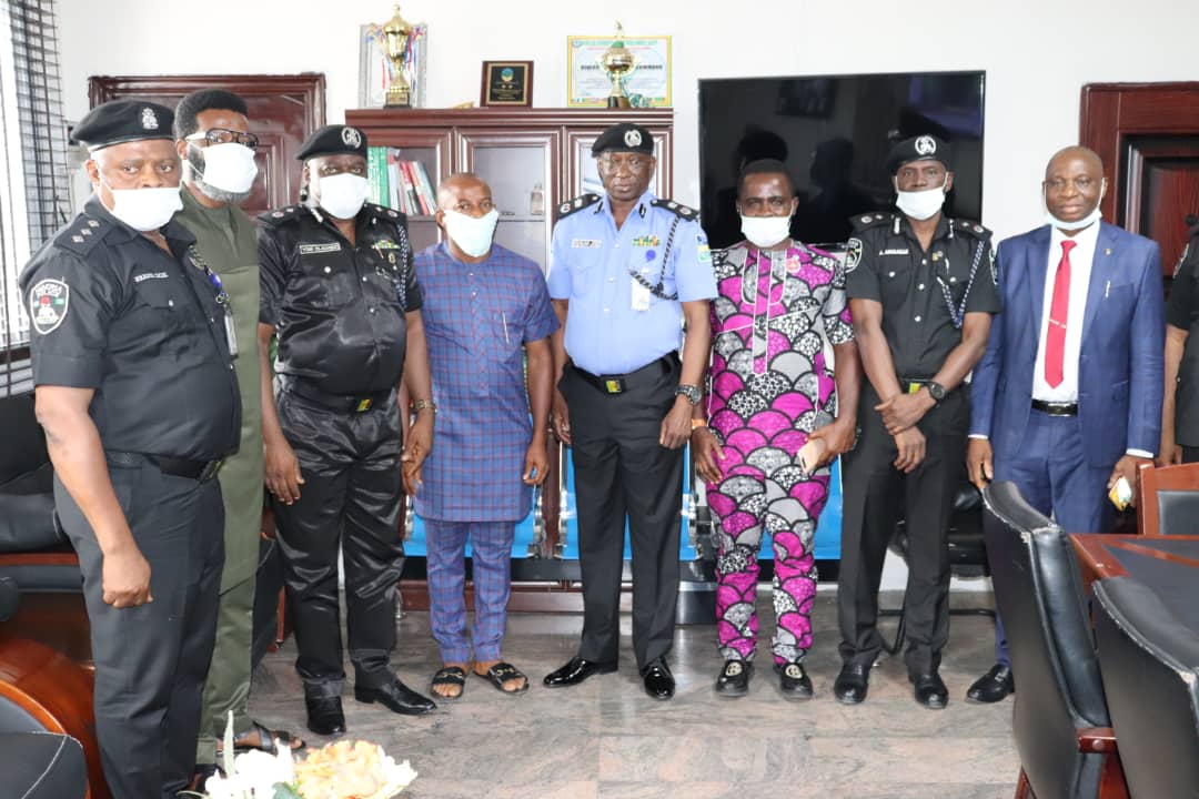 Coronavirus: Mike Okiro's children donate face masks to Rivers Police ...