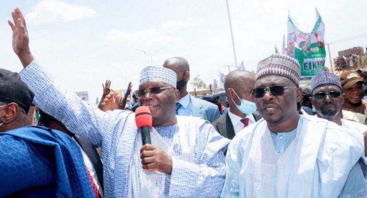 Huge crowd as Atiku steals show at flyovers unveiling in Adamawa ...