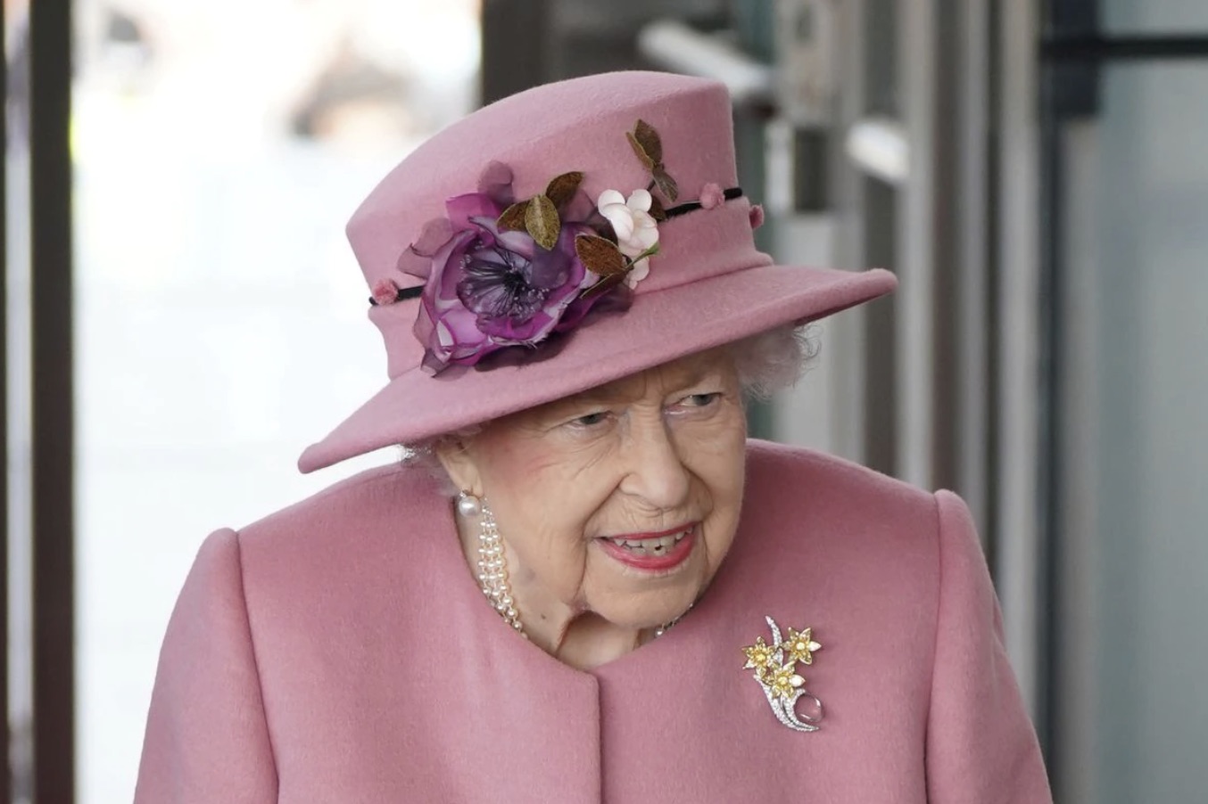 Queen Elizabeth clocks 70 years on the throne today - P.M. News