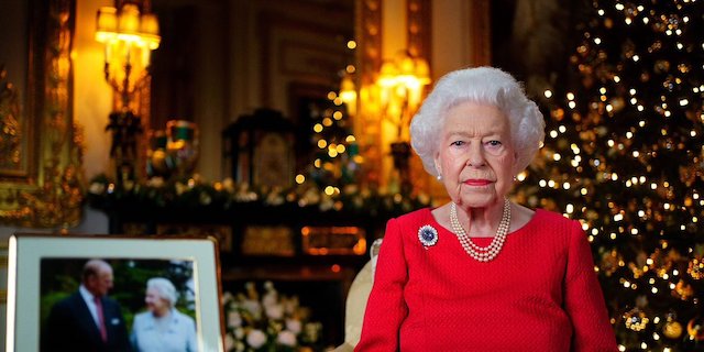 New book reveals Queen Elizabeth secretly fought cancer - P.M. News