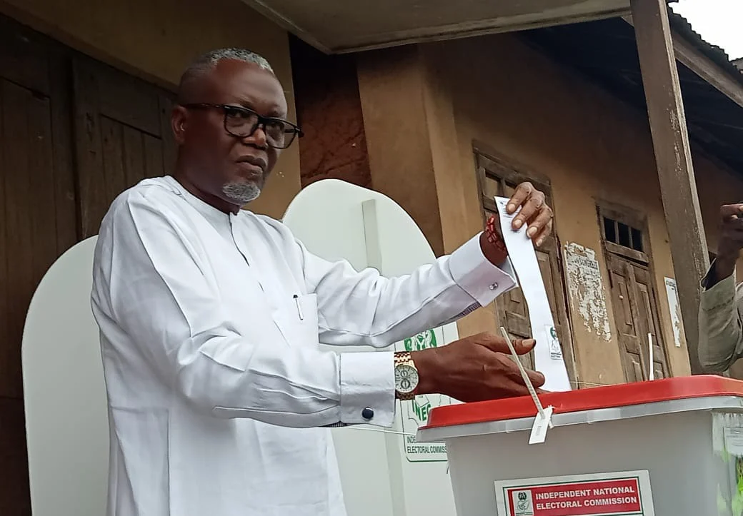 PDP's Kolawole floors APC's Oyebanji in Ward 8, Unit 1, Efon Alaye - P ...