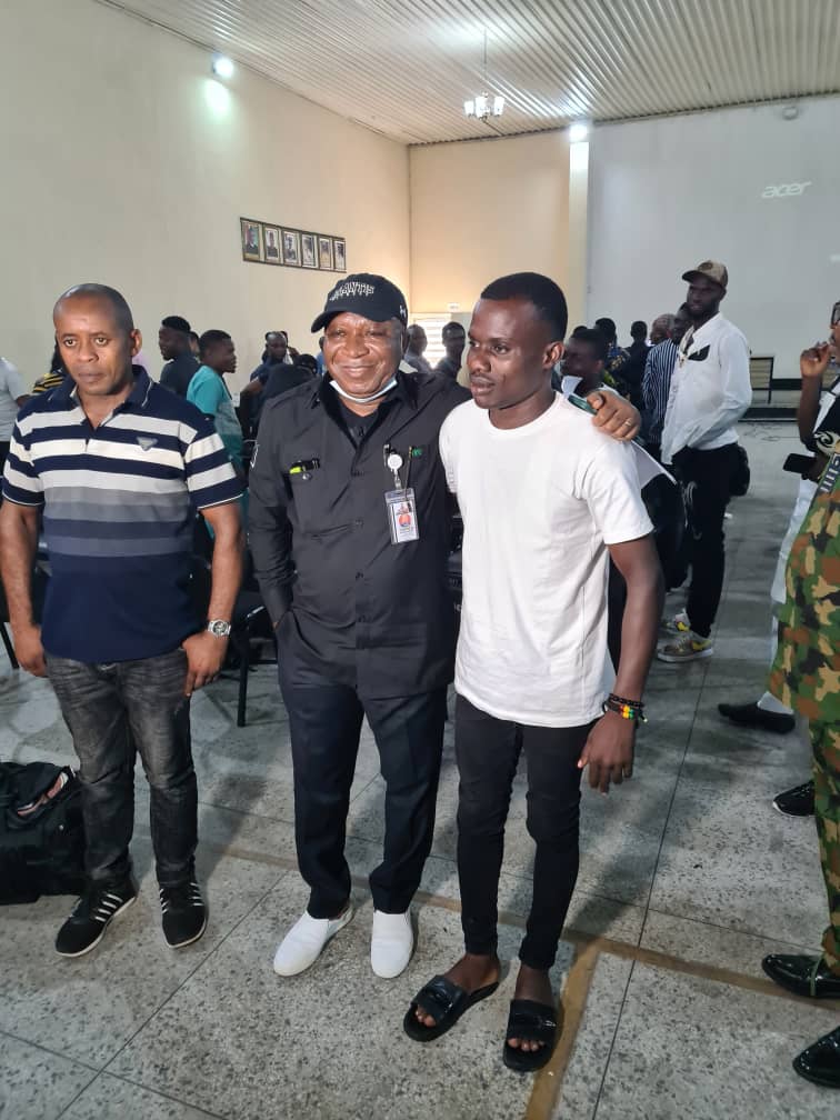 400 ex- Niger Delta agitators deployed to farms - P.M. News 400 ex- Niger Delta agitators deployed to farms - P.M. News