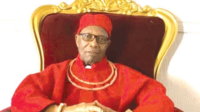 Oba of Benin's uncle Edun Akenzua dies at 87 - P.M. News