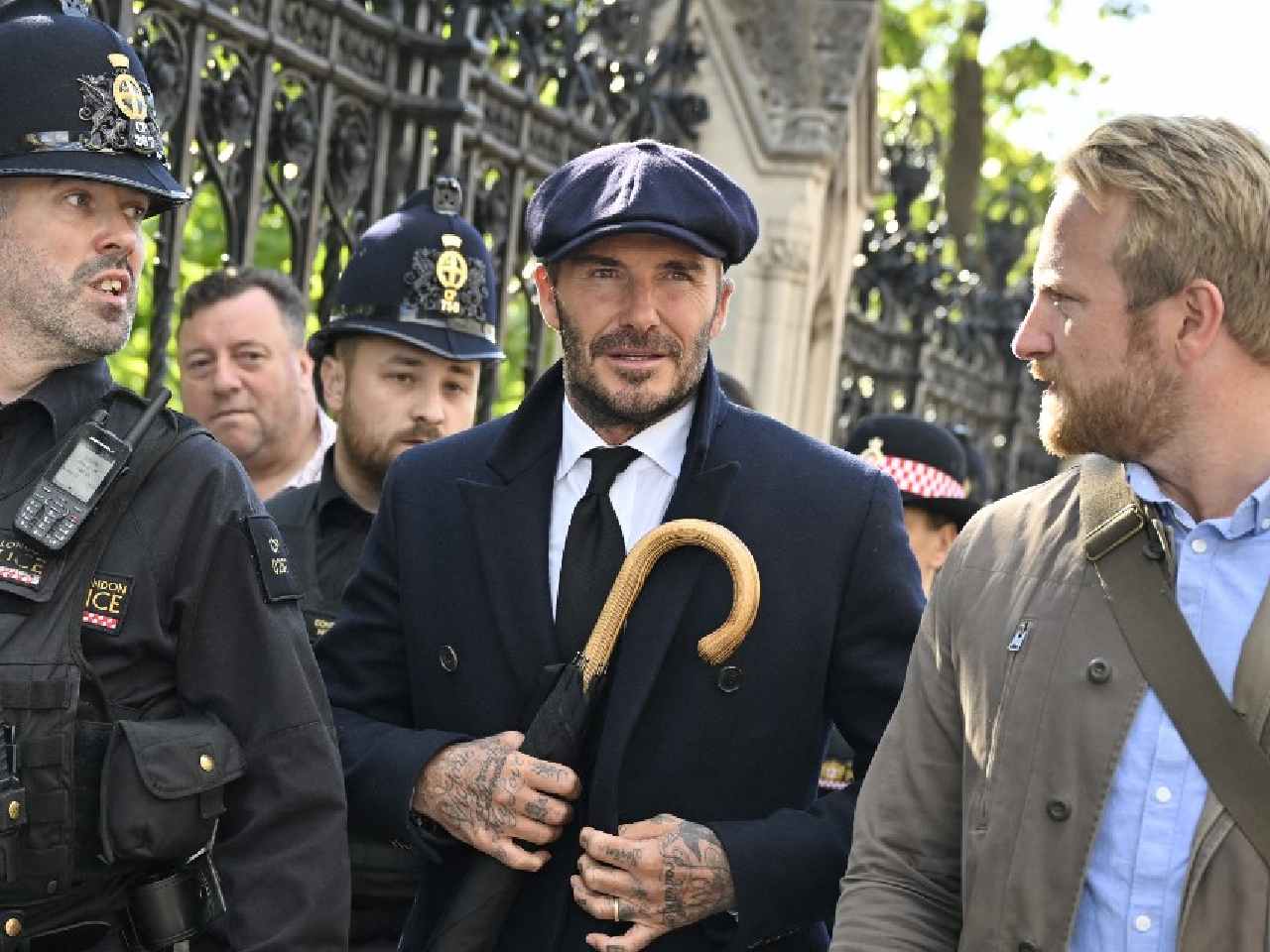 David Beckham queues through the night to see Queen's coffin - P.M. News