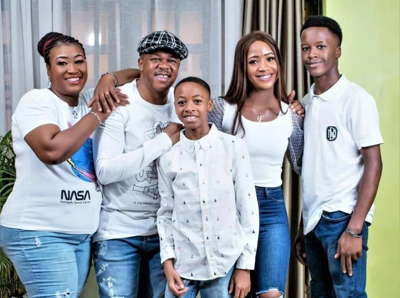 Nollywood actor Francis Duru celebrates Christmas with family - P.M. News