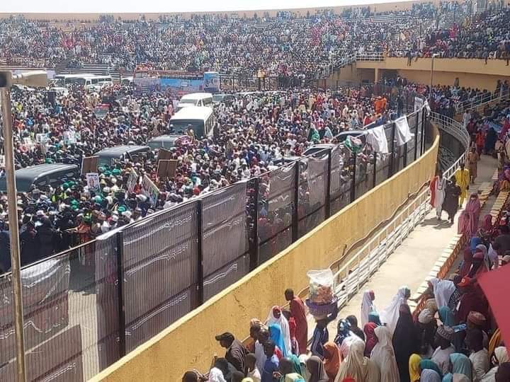 This happened to Atiku today when he stormed Katsina for mega rally ...