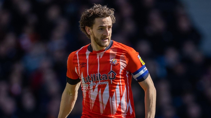 Luton star Lockyer thanks medical staff for 'swift response' after ...
