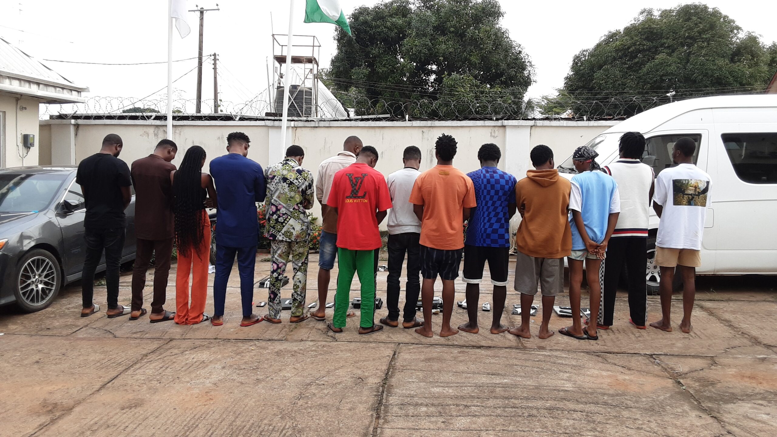 EFCC busts ‘Yahoo-Yahoo’ hideout, arrests 14 suspects – P.M. News