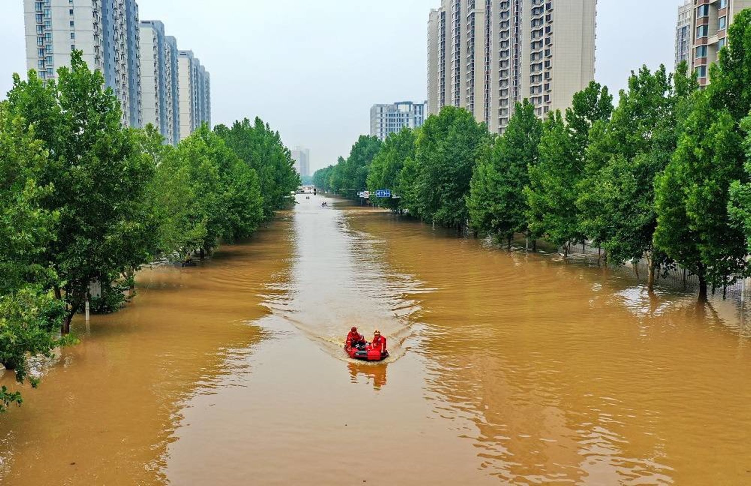 Death toll rises to 33 after heavy rain in Beijing - P.M. News