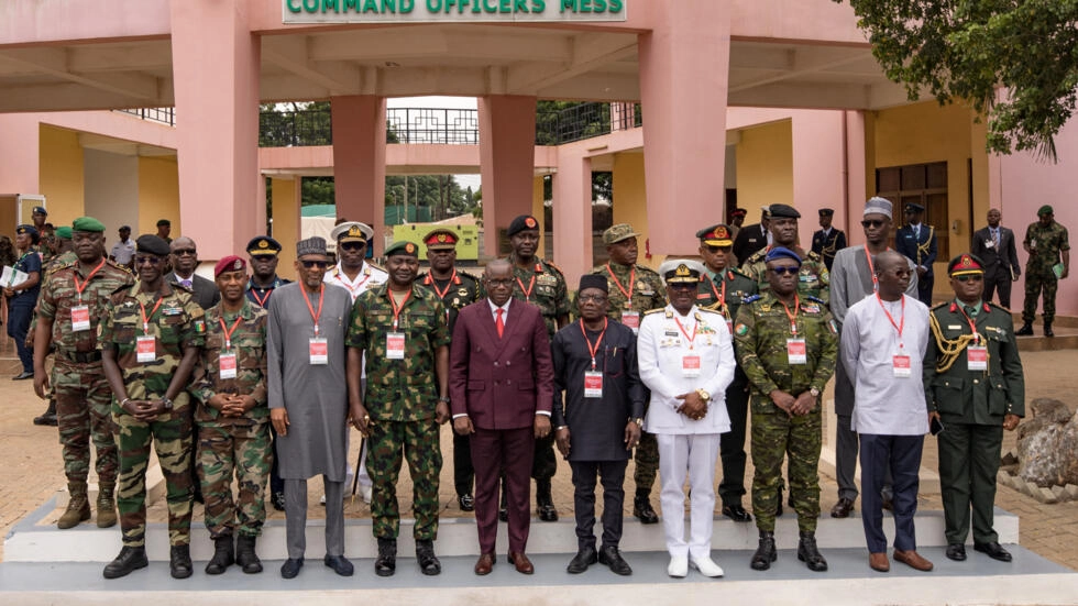 ECOWAS Defence chiefs vow to deploy troops to Niger to overthrow junta - P.M. News