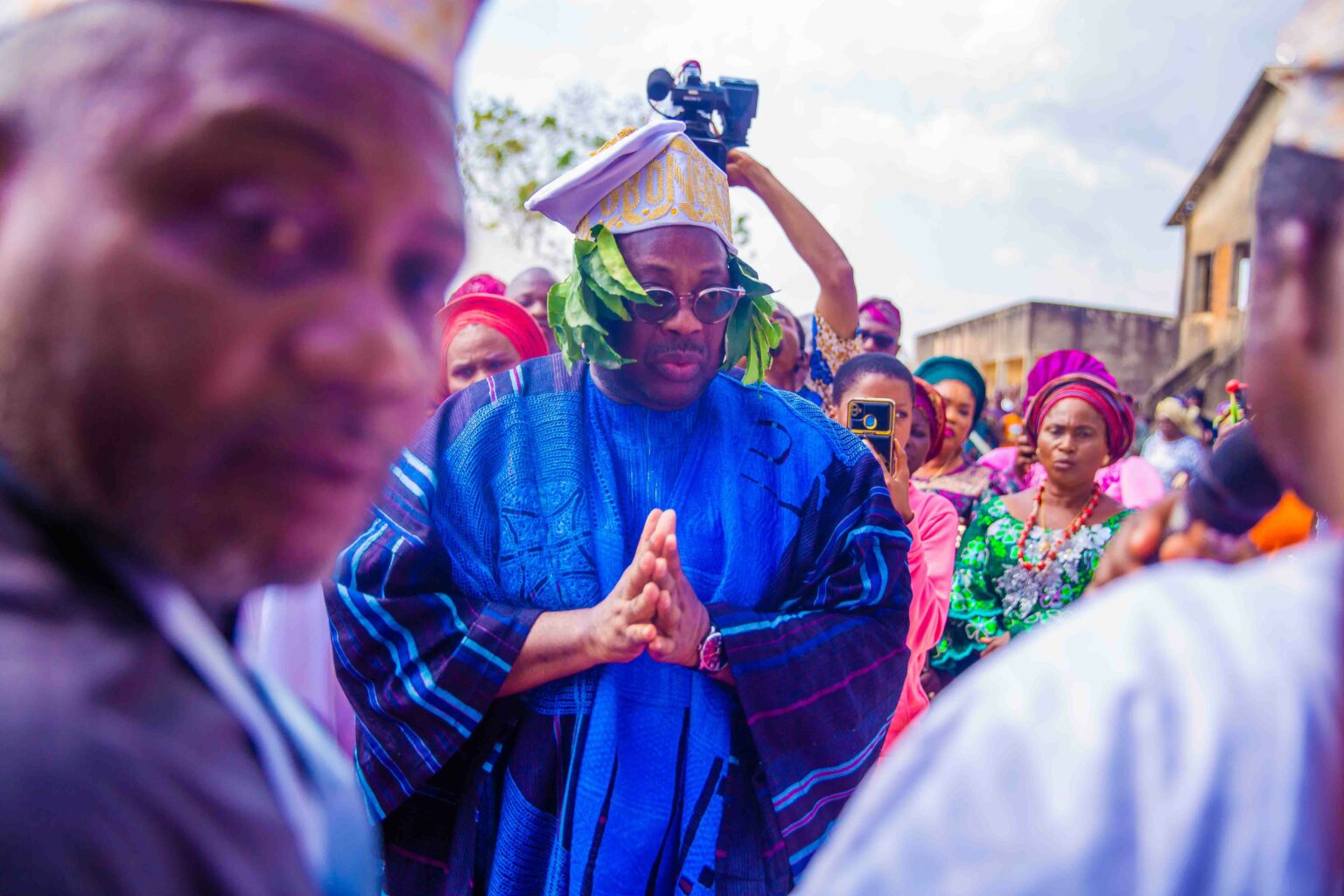 Photos: Moment Olufi honoured Dele Momodu, Babalakin, others at 25th ...