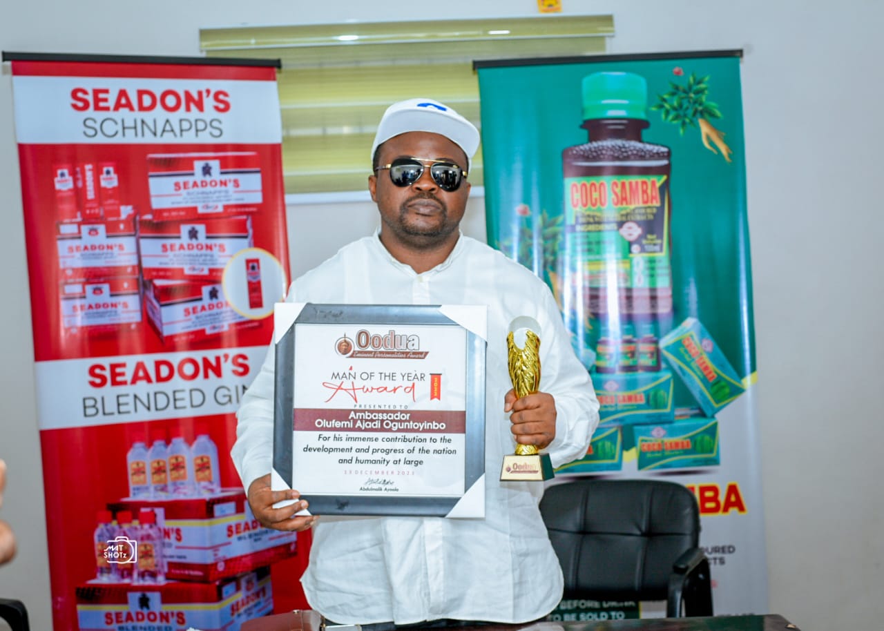 Ajadi, CocoSamba bag “Man of the Year, “Best Herbal Bitter” awards – P ...