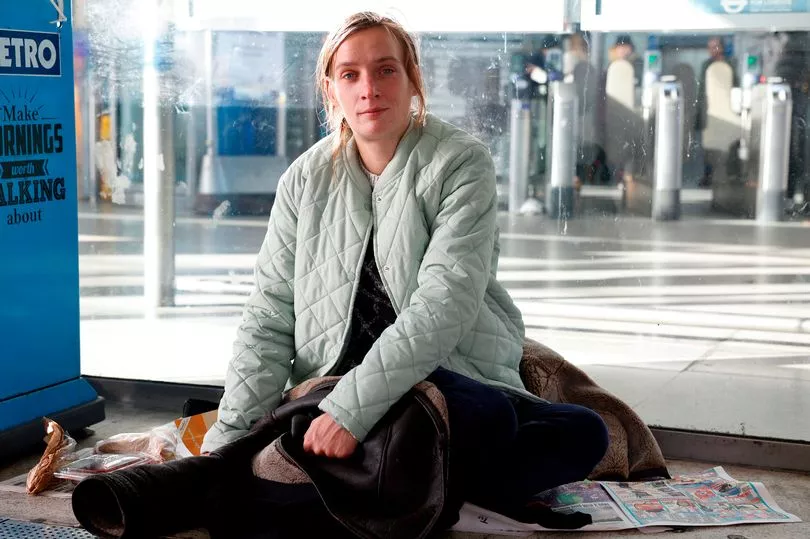 Story of 29-year-old Ruth sleeping on London streets after hubby's ...