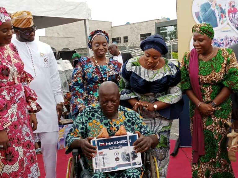 Sanwo-Olu empowers 350 Lagosians with vocational tools to eke out a ...