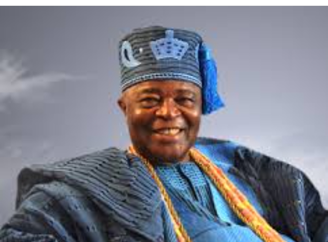Alake honours Obey, Amosun, others