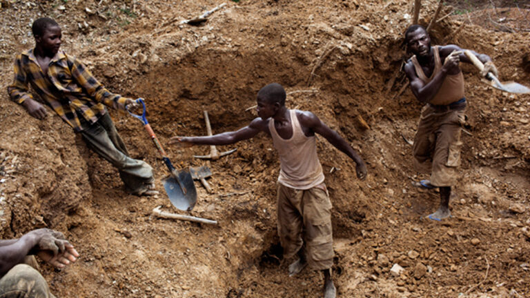 Three die, 4 injured in Ebonyi mining pit collapse - P.M. News