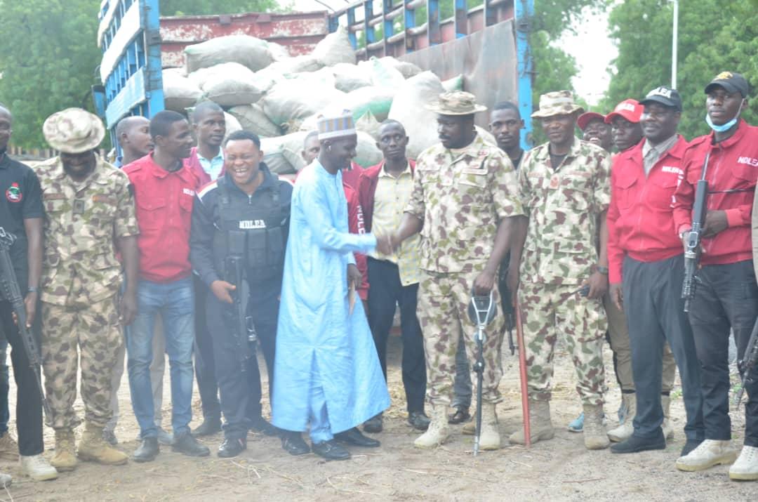 Army, NDLEA Seize 2.5 tonnes drugs meant for terrorists - P.M. News