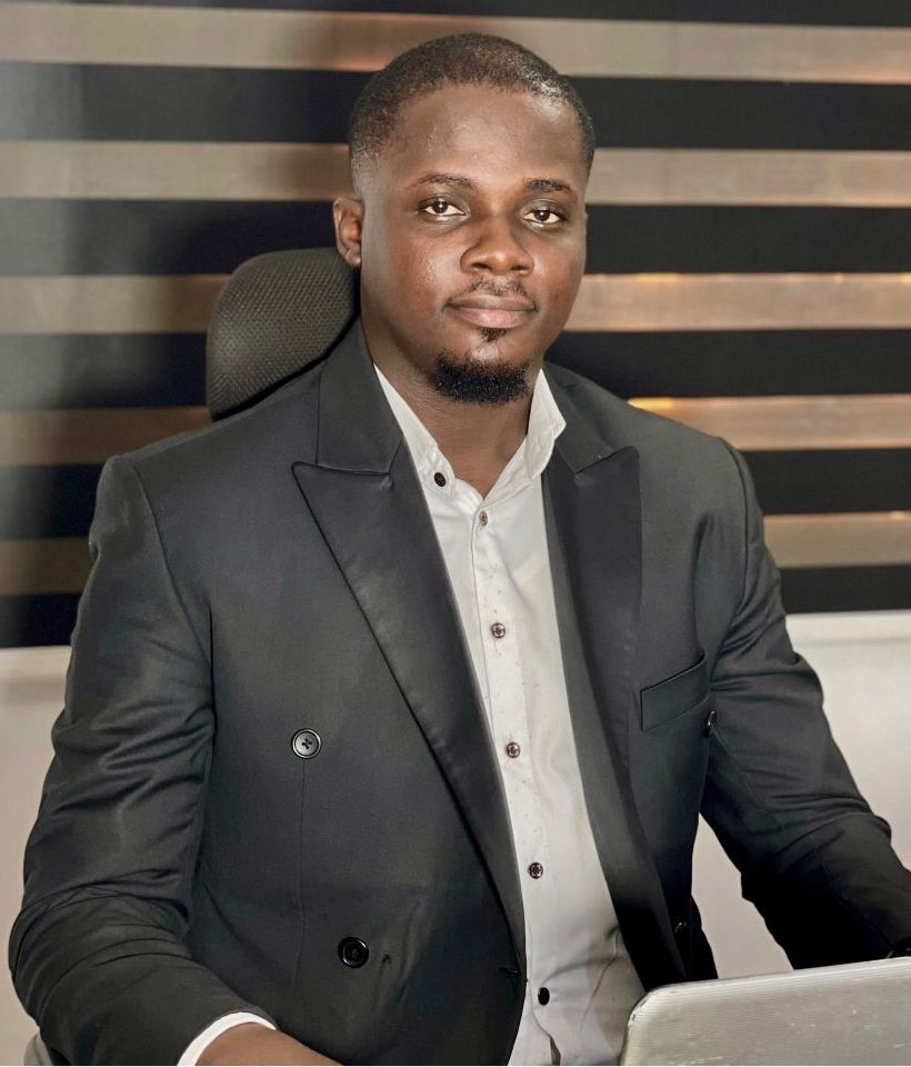 NAUS honors data analytics expert Damilare Tiamiyu with leadership ...