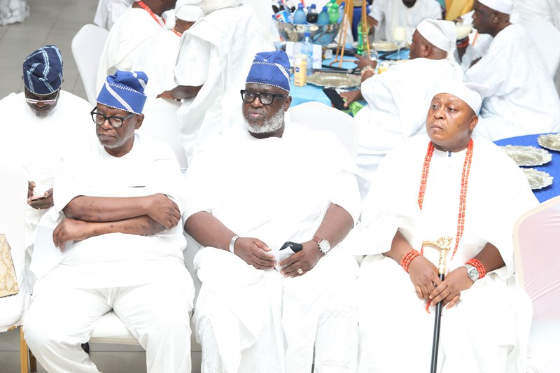 Prominent figures pay tribute to Pa Agoro who died at 105 - P.M. News