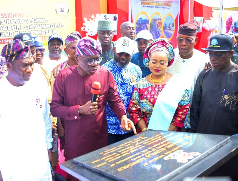 Sanwo-Olu unveils network of roads in Somolu, Kosofe, Lagos Mainland ...