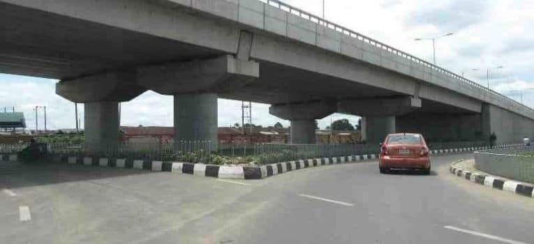 Structural failure: FG begins repairs on Lagos-Ibadan bridges - P.M. News