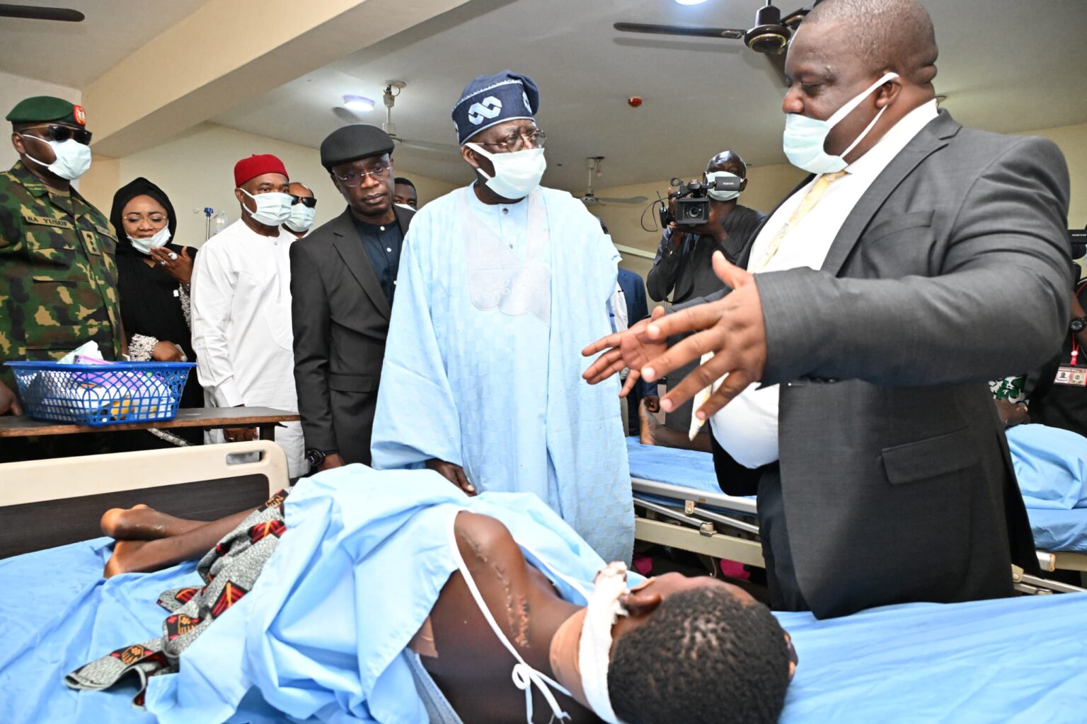 PHOTOS: Tinubu visits Benue attack victims in hospital - P.M. News