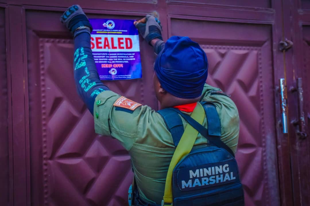 NSCDC Mining Marshals seal illegal lithium mine in Kebbi over alleged ₦ ...