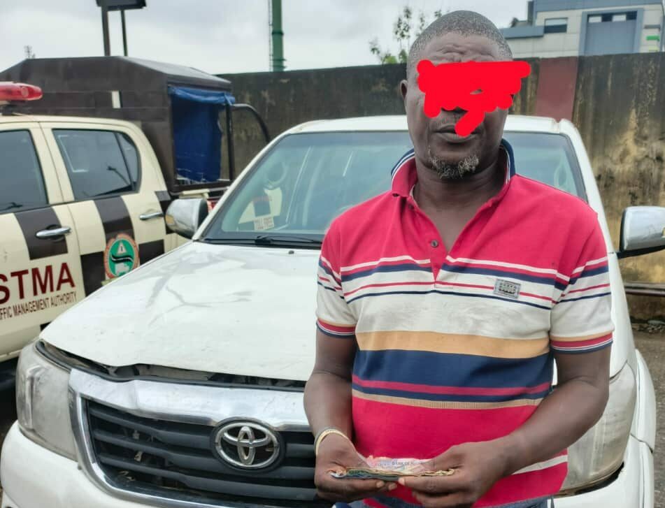 "We make average of N65,000 daily," Fake LASTMA officer confesses - P.M ...