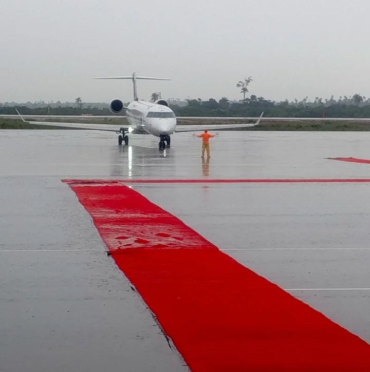 Excitement in Ogun as Gateway Airport records first commercial flight take-off – P.M. News