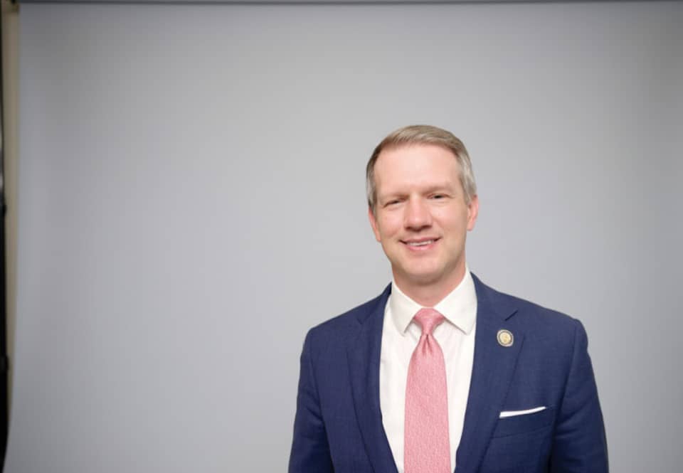 Nigeria’s top security chiefs hold high-level talks with US congressman ...