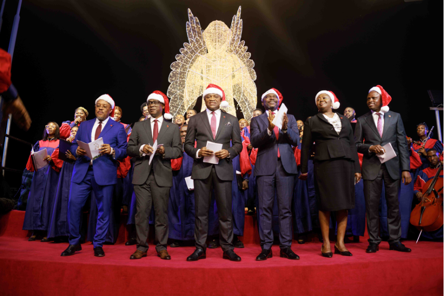 UBA ignites Lagos Marina with dazzling lights to welcome Christmas 2025 ...