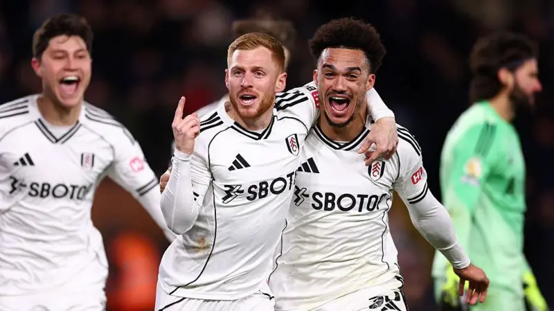 Late drama as Fulham hold Liverpool to draw at Craven Cottage – P.M. News